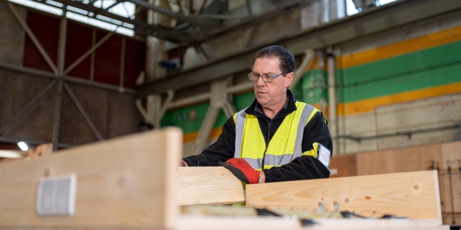 People | ecube Solutions