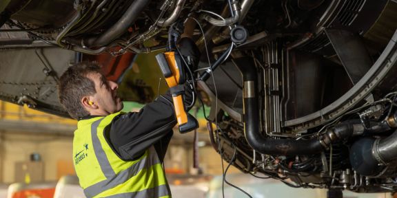 ecube | Aircraft Disassembly | Diamond AFRA Accredited