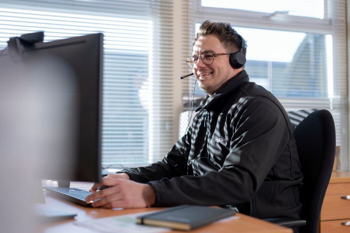 Aircraft Disassembly & Part Out Company | ecube